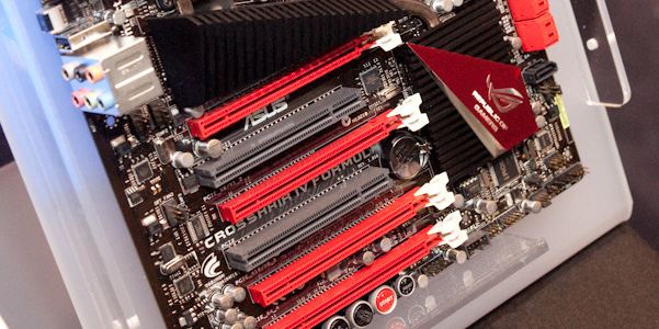 ASUS_ROG_Crosshair_IV_Formula_600