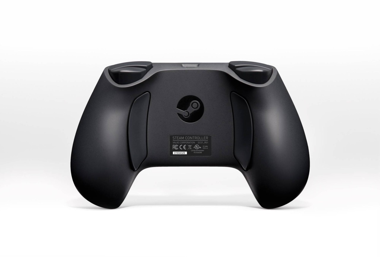 Steam-Machine-and-Steam-Controller-Official-Photos_08